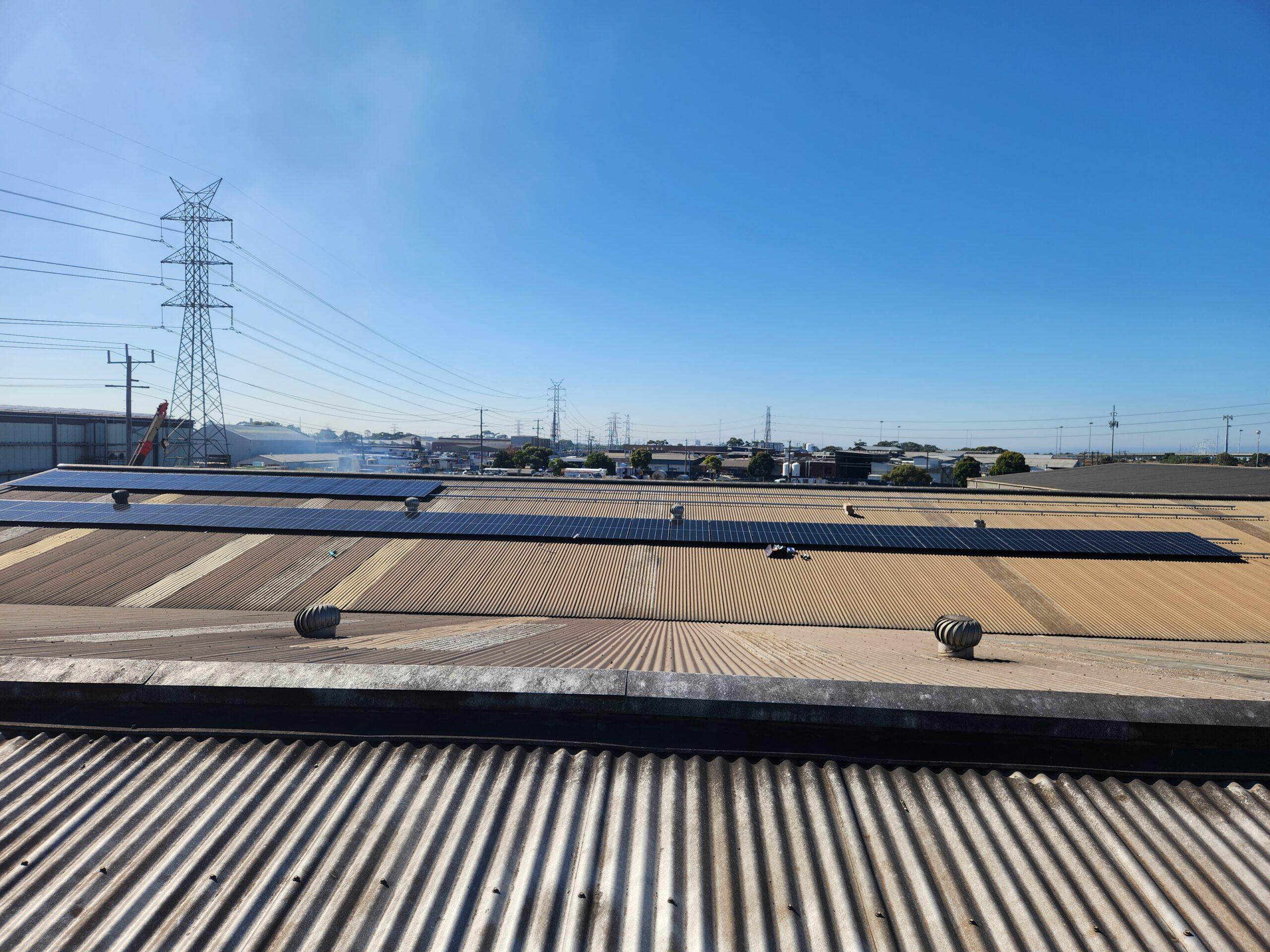 Cox Steel Coating 29 7Kw Three Phase Grid Connected Solar System AC